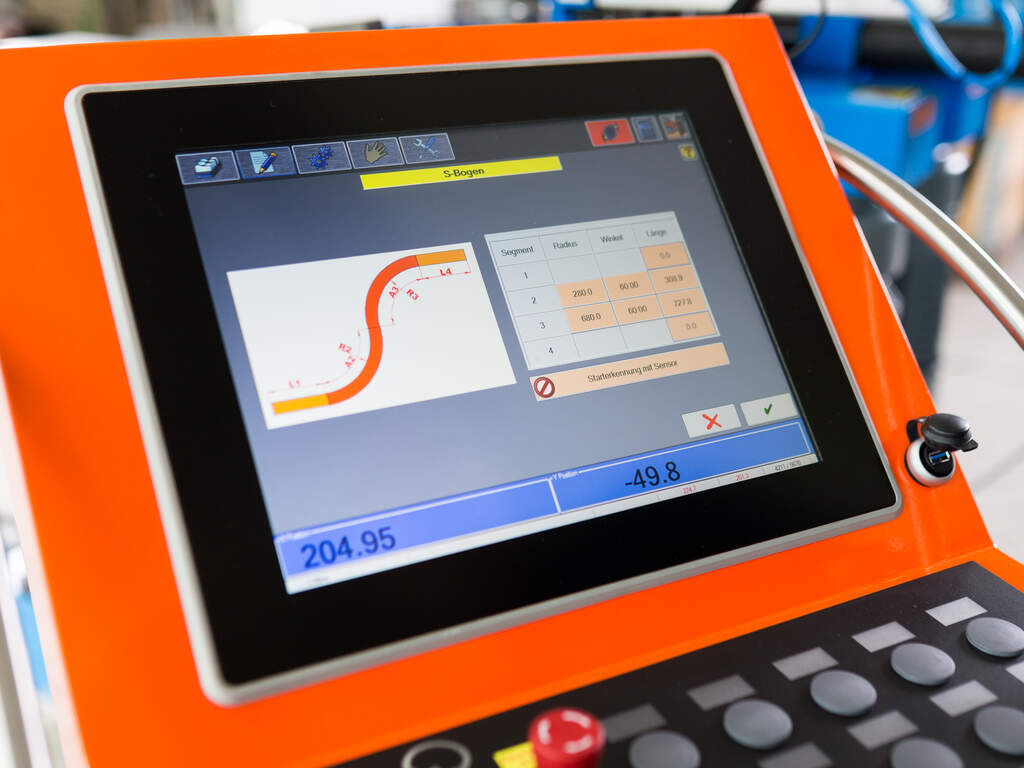 PC400 - PBT's profile bending machine control system